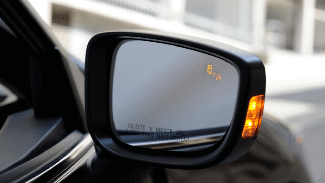 Is Blind Spot Alert Useful? A Detailed Case Study